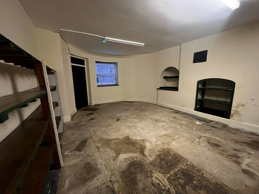 Basement, George Street, Kingston upon Hull, City of Kingston upon Hull ...