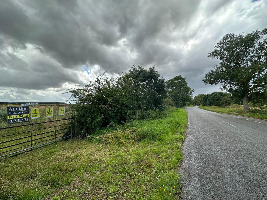Lot - 0.92 Acres of Development Land off Old Grantham Road, Whatton ...