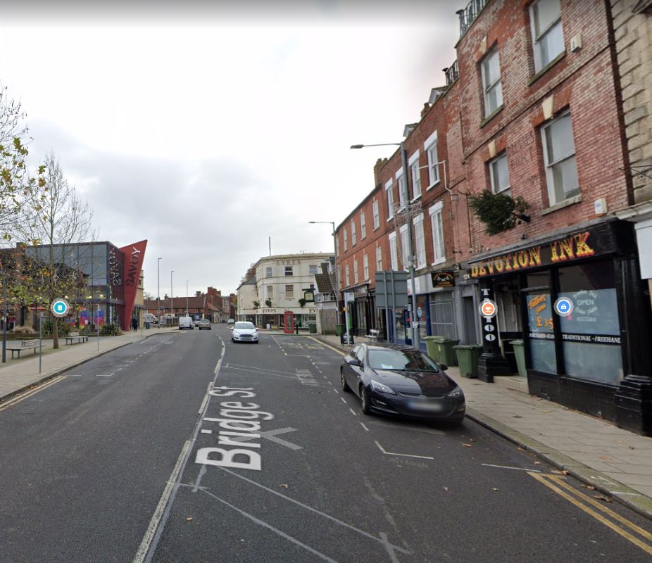 Lot - 124 Bridge Street, Worksop, Nottinghamshire, S80 1HT Auction Lot ...