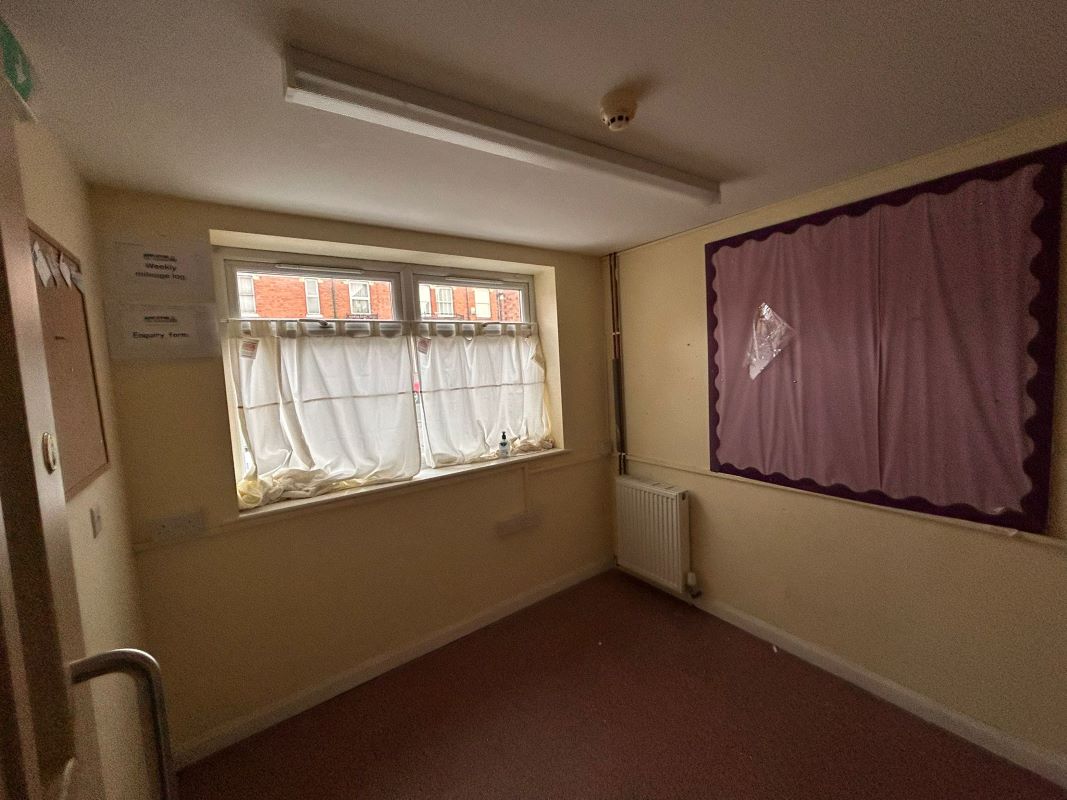 Lot - 73A Appleton Gate, Newark, Nottinghamshire, NG24 1LN Auction Lot ...