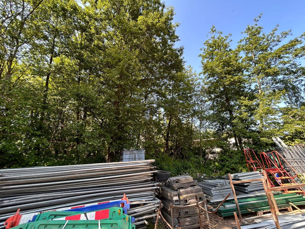 Lot - Land on Hallam Fields Road, Ilkeston, Derbyshire, DE7 4AZ Auction ...