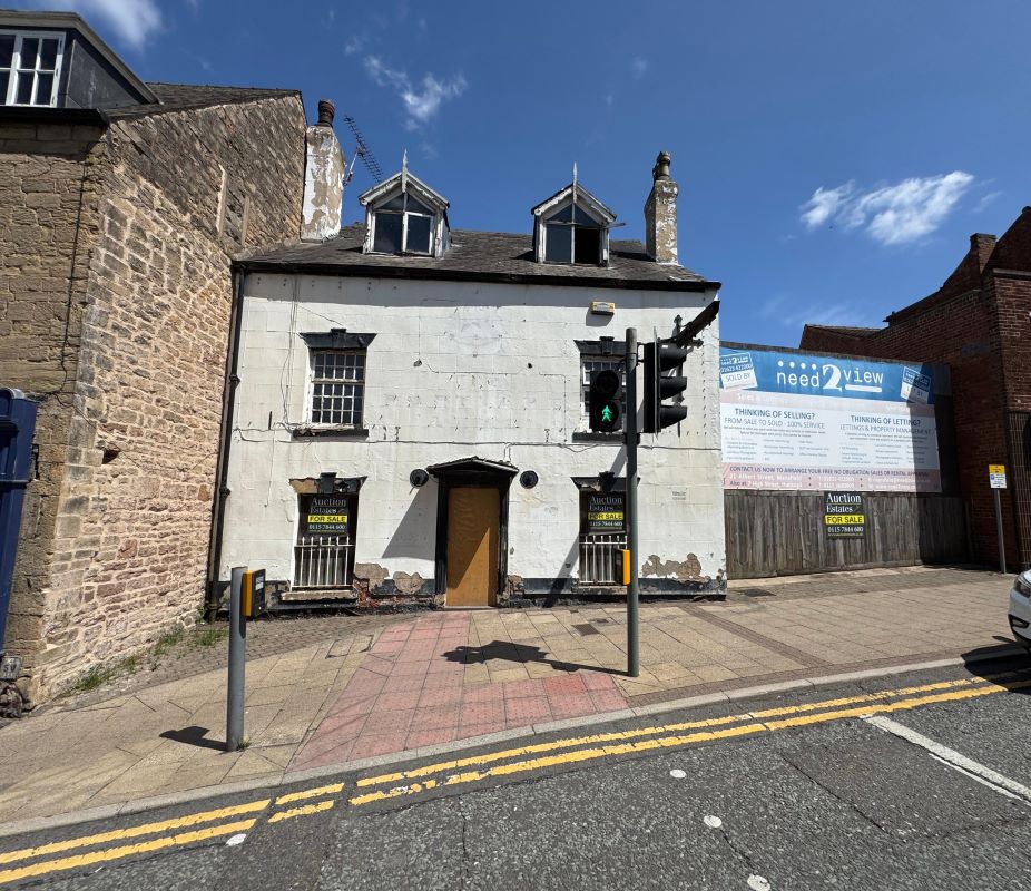 Lot - Portland Arms, 21 Albert Street, Mansfield, Nottinghamshire, NG18 ...