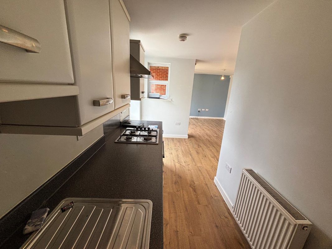 Lot - Flat 3, Deane Court, 15 Deane Road, Wilford, Nottingham, NG11 7GD ...