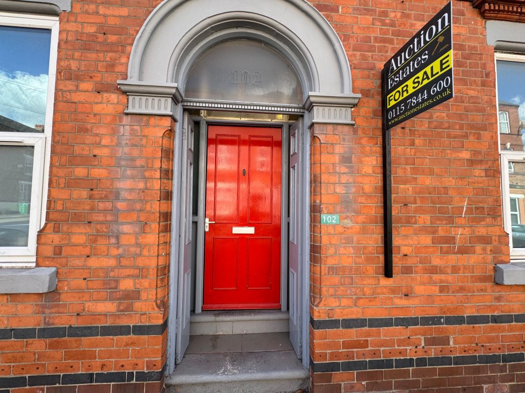 Lot - 102 Foxhall Road, Nottingham, NG7 6LH Auction Lot £350,000 ...