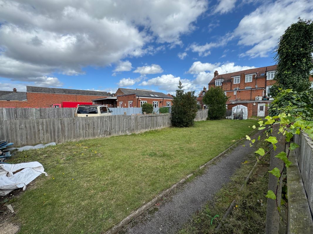 Lot - Residential Development to the rear 137 to 141 Hamilton Road ...