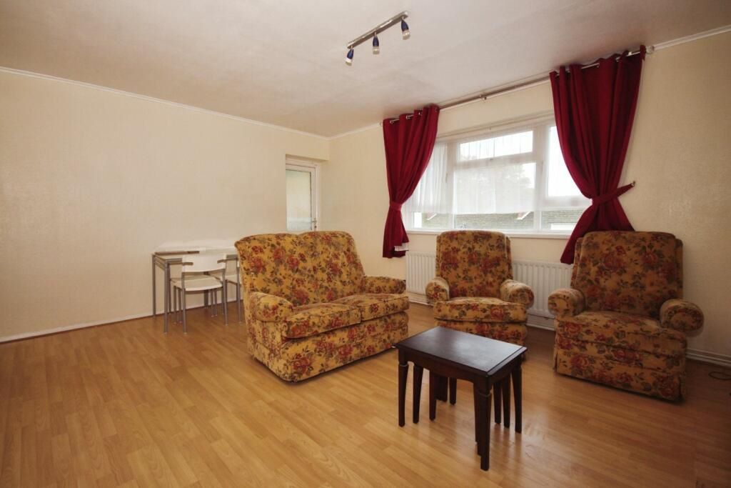 48 Pinnock Place, Coventry, West Midlands, CV4 9SA