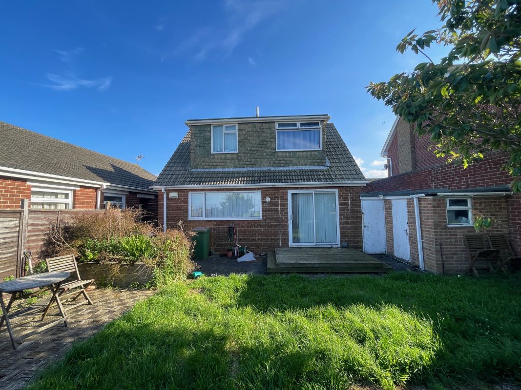 40 Marlborough Avenue Marske-By-The-Sea, Redcar, Cleveland, TS11 6AP