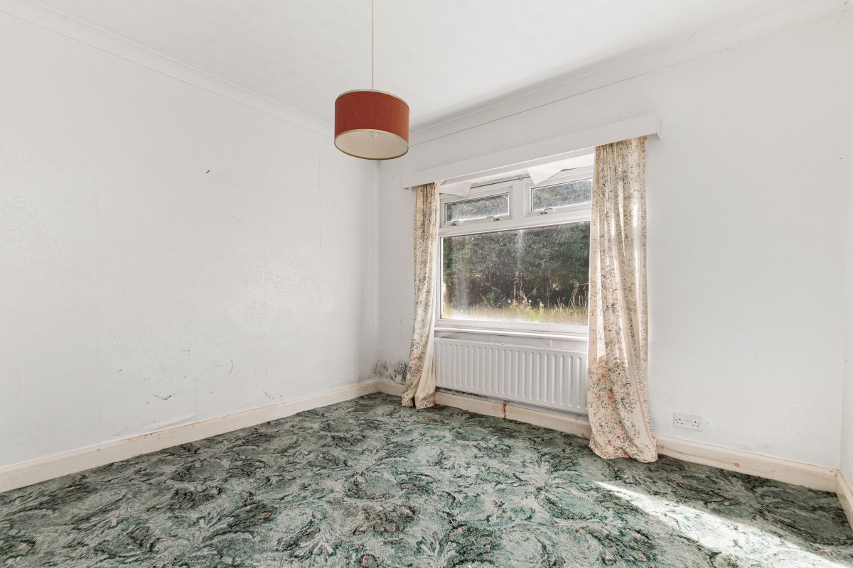 12 Sheerlands Road, Arborfield, Reading, Berkshire, RG2 9ND
