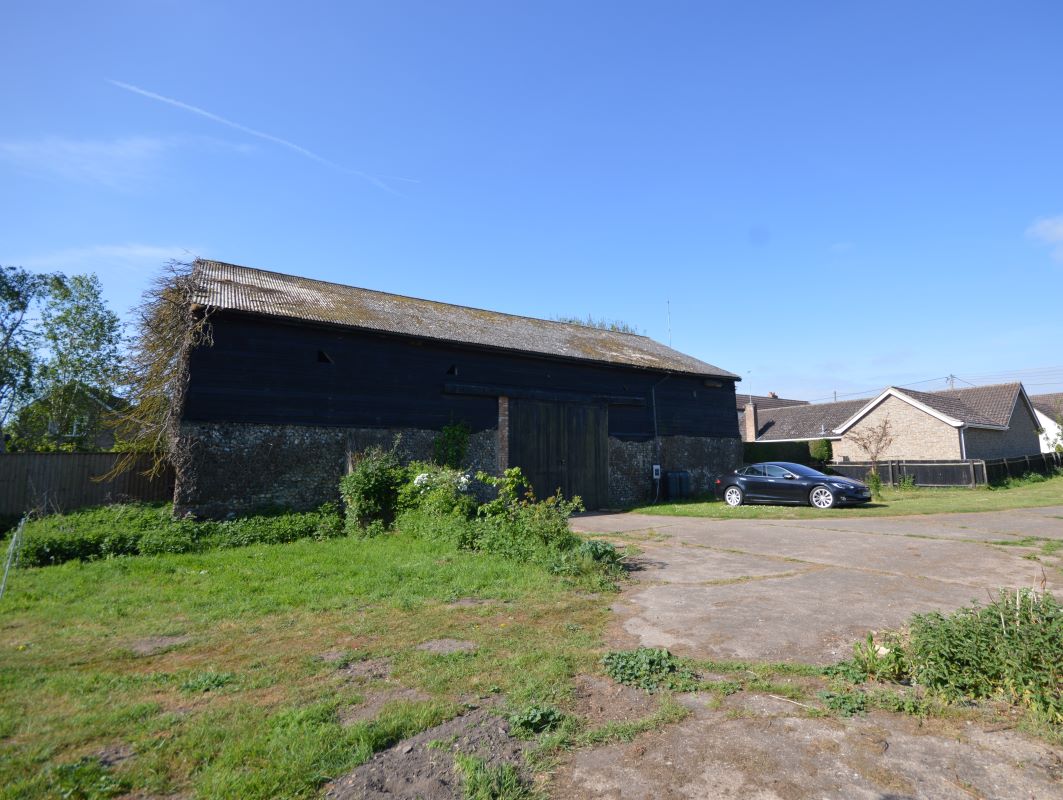 Flint Barn for sale at auction on 15 Jun 2022 02:00 PM
