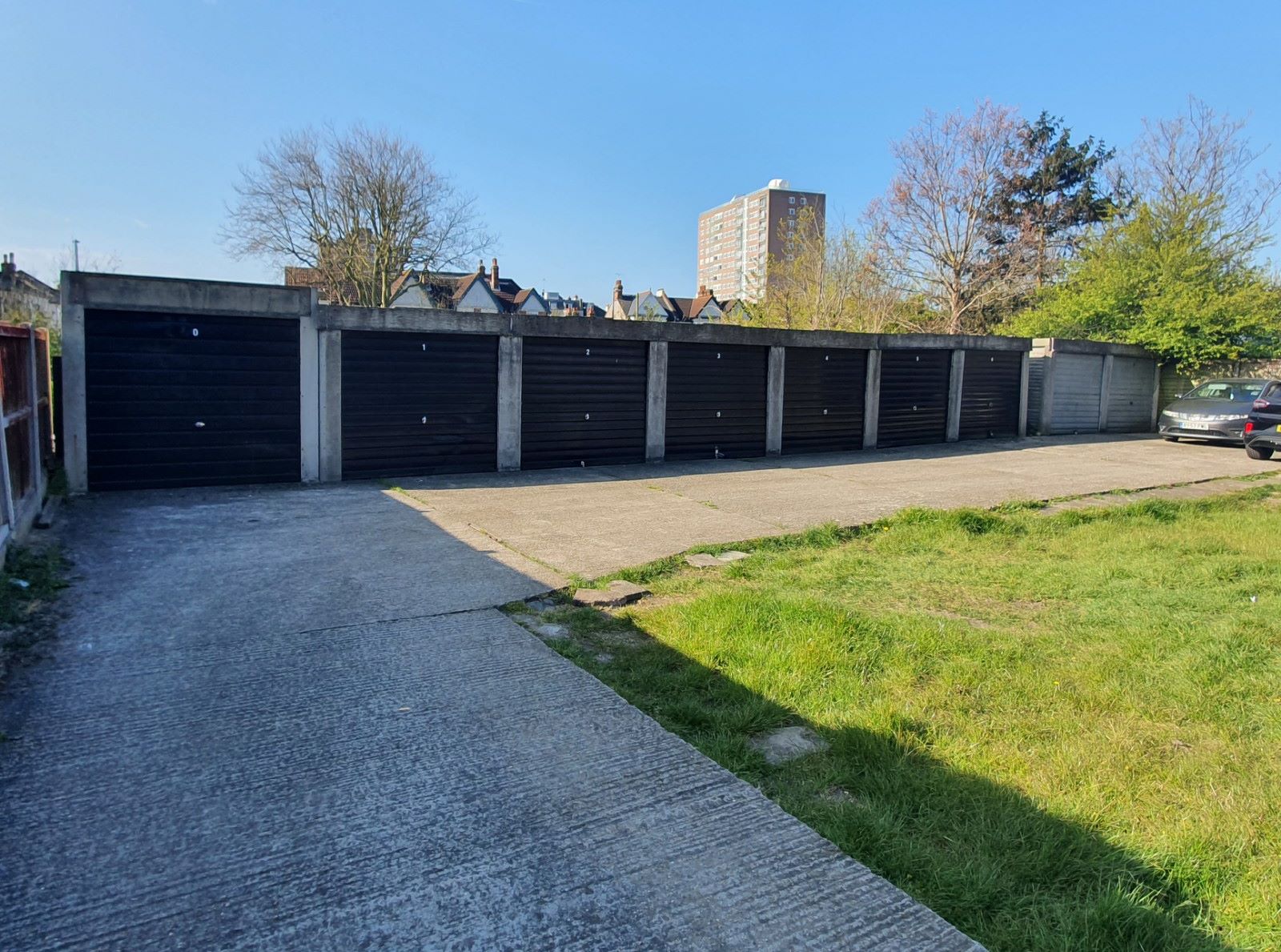 Garages at the rear of, 5 Avenue Road, Westcliff-on-Sea, Essex, SS0 7PN