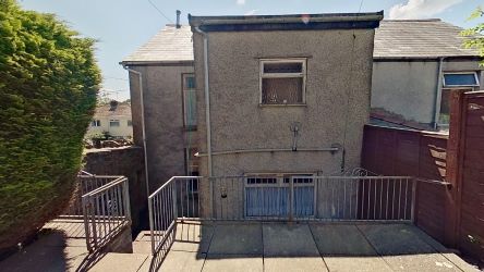 High Street, Tonyrefail, Porth, Mid Glamorgan, CF39 8PL - Online Auctions