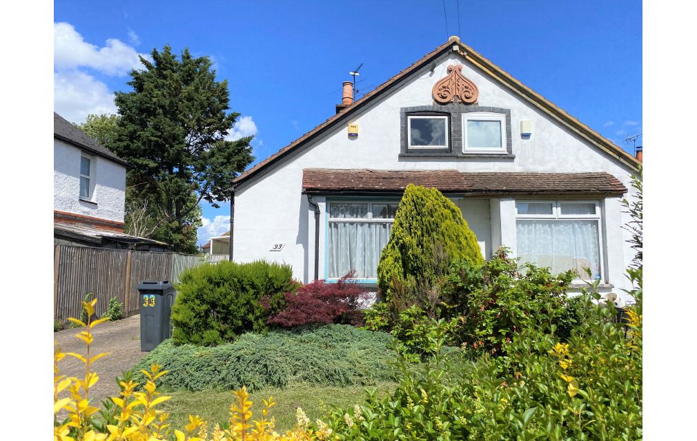 Whitley Wood Lane, Reading, Berkshire, RG2 8PN