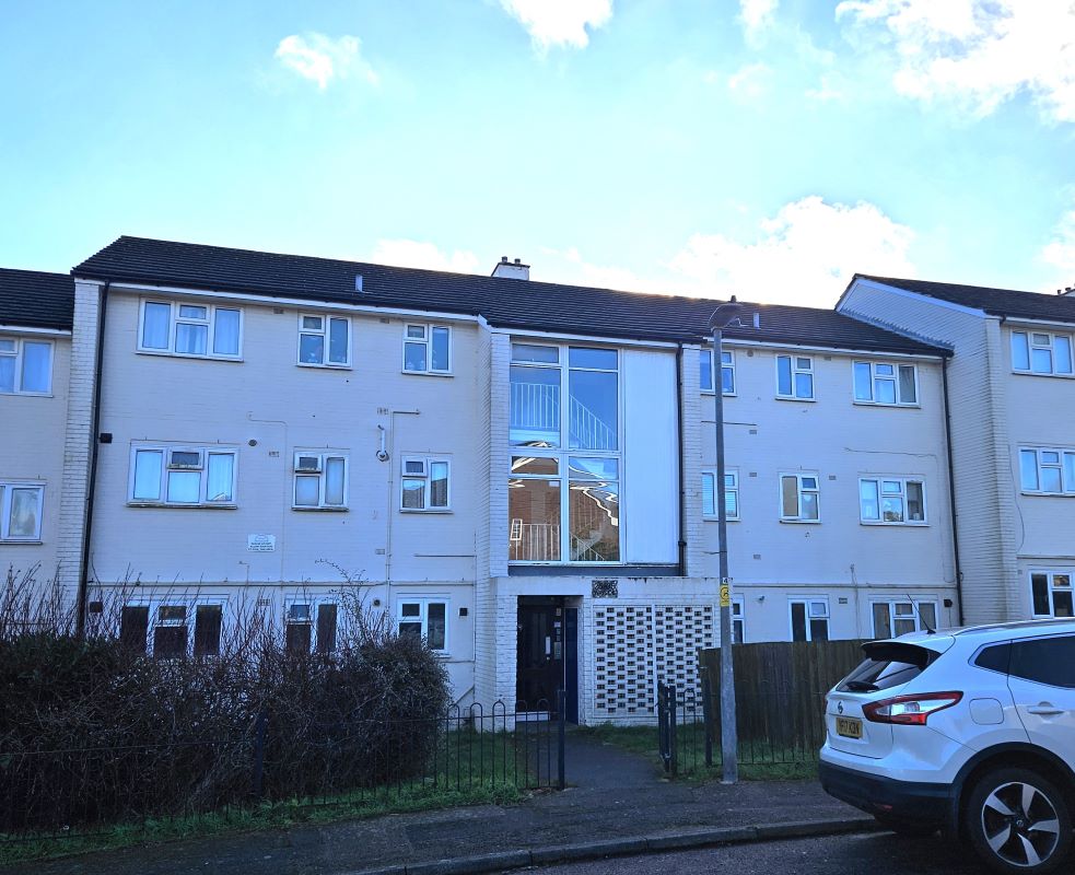 Wayside, Potters Bar, EN6 5NE