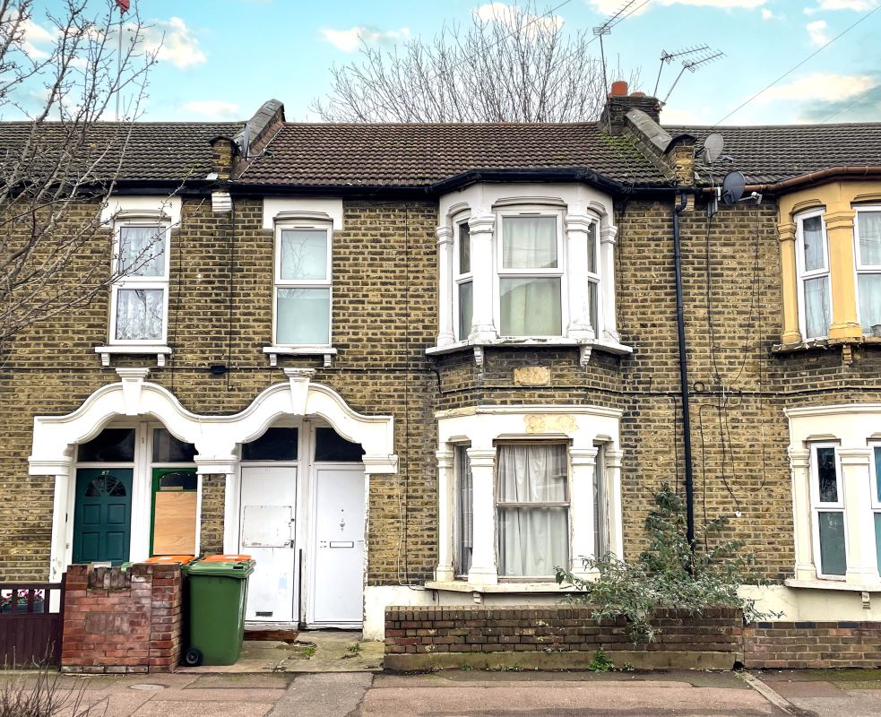 Canning Town, E16 4BD