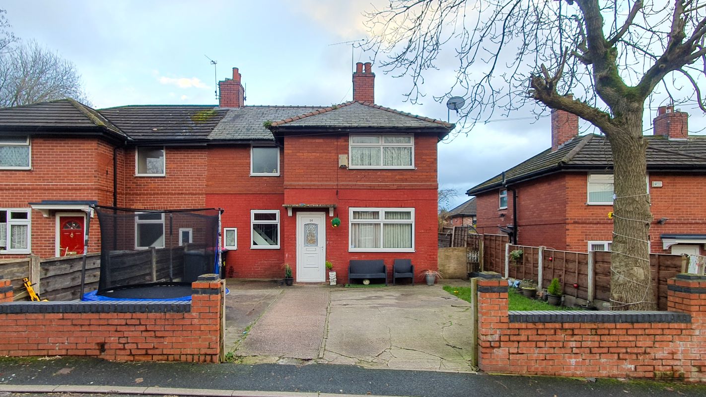 14 Normanton Avenue, Salford, Lancashire, M6 8BS