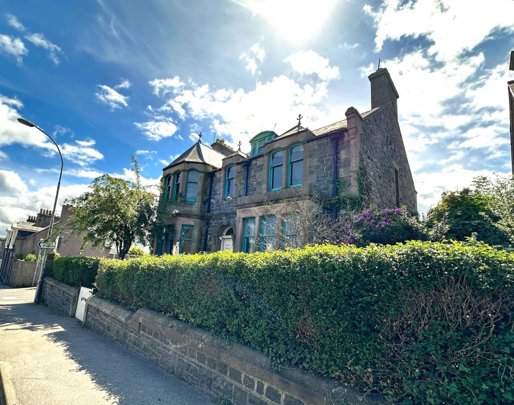 Auction House Property Auctions UK