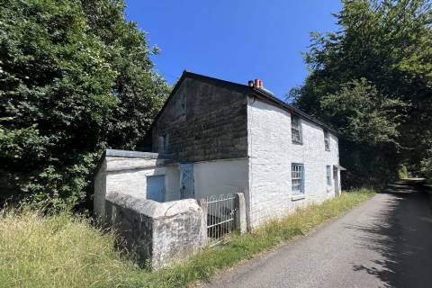 Property for sale at auction in Cornwall
